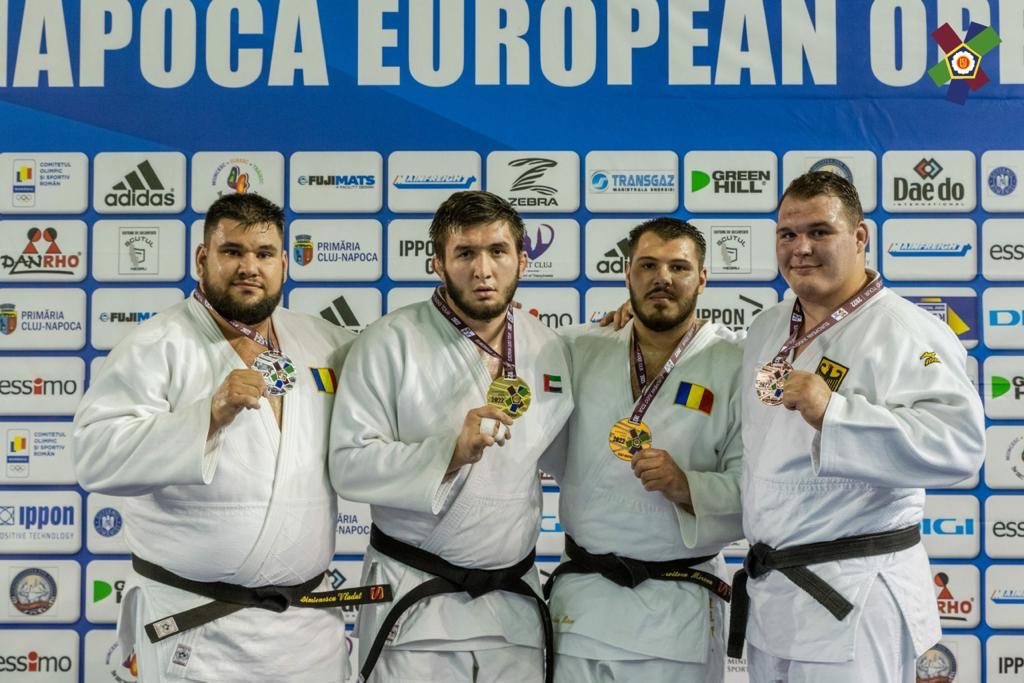 Vlăduț Simionescu, medaliat cu argint la Openul European de Judo de la ...